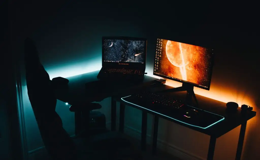 3 Powerful Cooling Pads For Alienware Laptops (All types) - Webwut